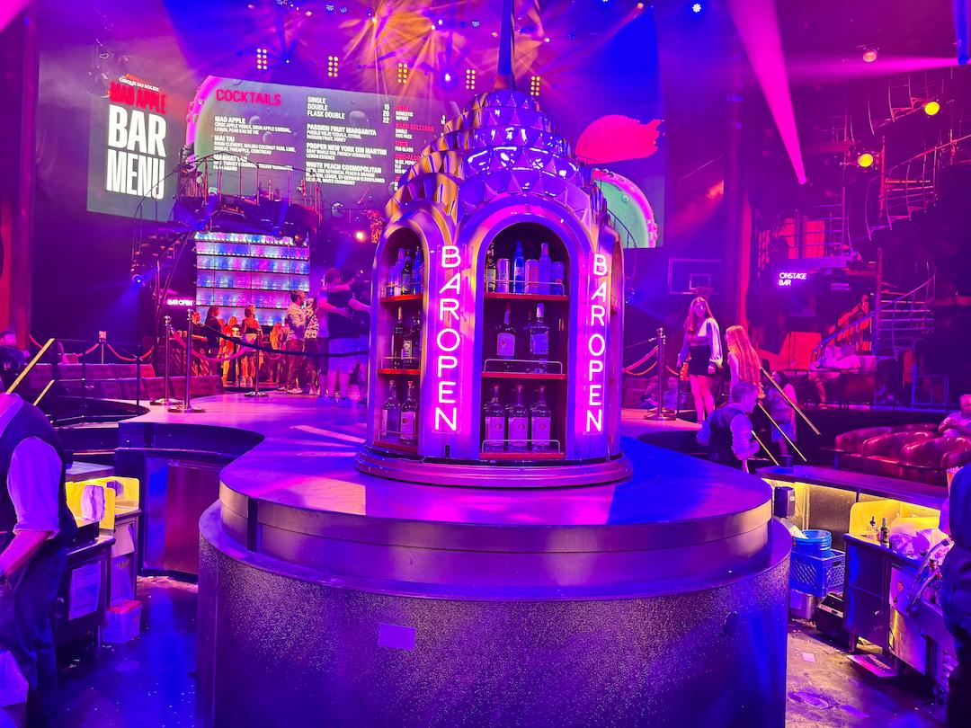 Mad Apple Las Vegas: An Honest Review Of Cirque Du Soleil's Most ...