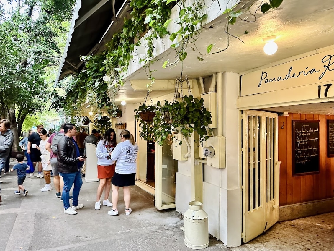 Panaderia Rosetta: The Truth Behind Mexico City's Amazing Viral Bakery ...