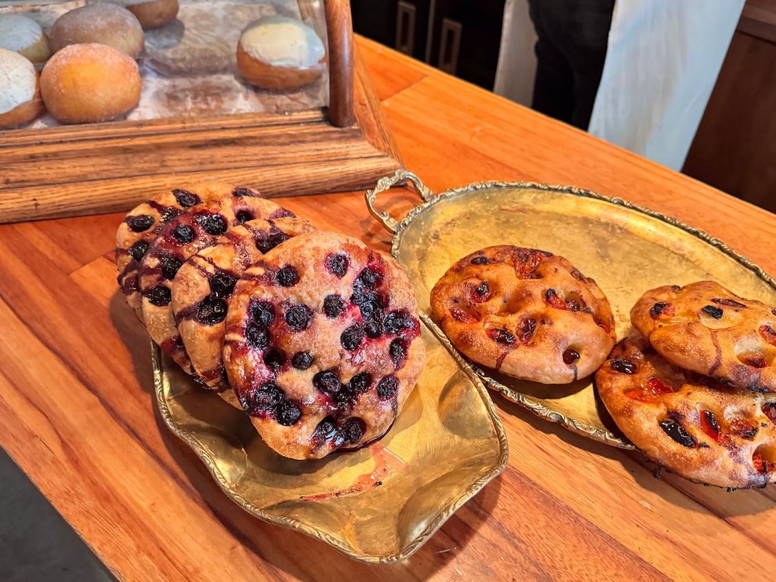 Panaderia Rosetta: The Truth Behind Mexico City's Amazing Viral Bakery ...