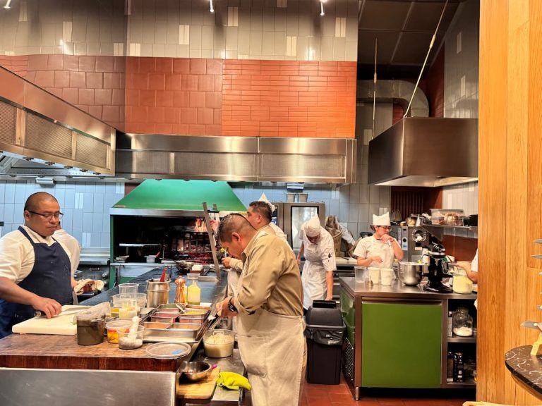 The Ultimate Guide To Maximo Bistrot Mexico City: Worth The Hype In ...